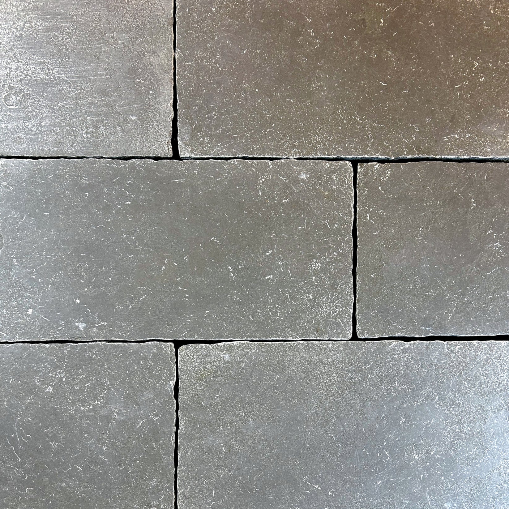 12x24 Volcanic Blue | Antiqued Limestone – Leigh Vaeth | Tile + Stone